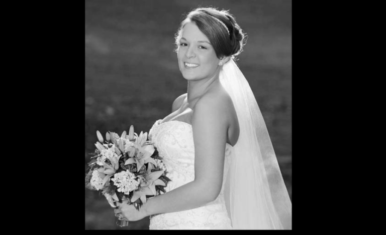 Ashley Reeves Wiki: Biography, Age, Husband, Net worth, Ethnicity Times ...