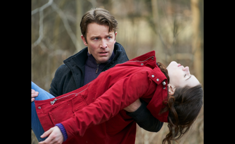 Ashley Reeves Wiki: Biography, Age, Husband, Net worth, Ethnicity Times ...