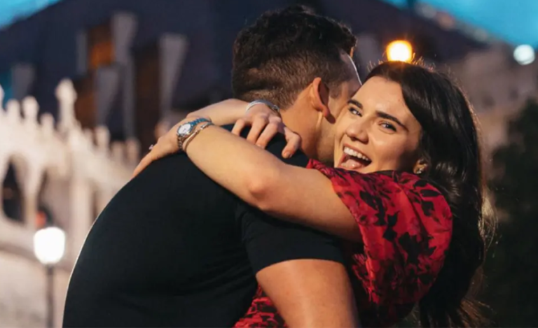 Brett Cooper Husband: Bio, Age, Height, Net Worth, & ManyMore